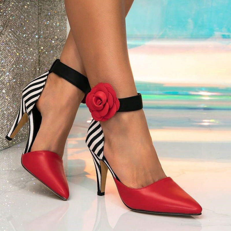 Comfortable And Versatile Black Chunky High-heel Pumps With A Bold Red ...